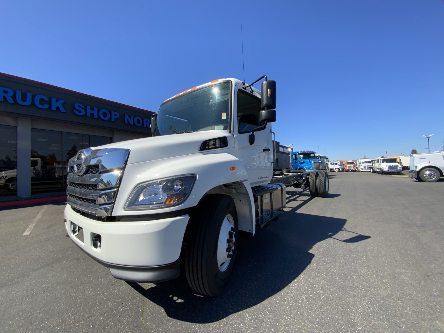 2025 HINO L6 - Truck Shop Dealer Auburn