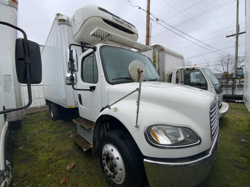 2014 FREIGHTLINER BUSINESS CLASS M2 100 - Truck Shop Dealer Auburn